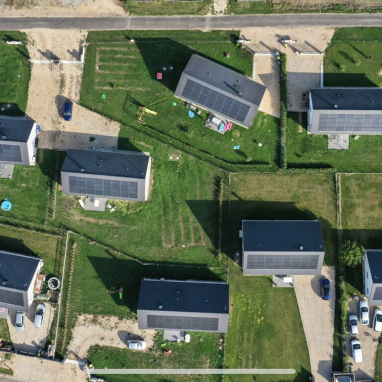 GSE Intégration : roof-integrated photovoltaic panel systems