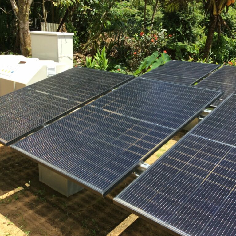 GSE Intégration : roof-integrated photovoltaic panel systems